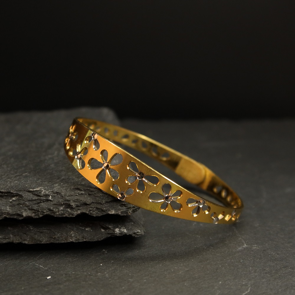 22 Carat Gold Bangles UK 2320.00 SKU 28263